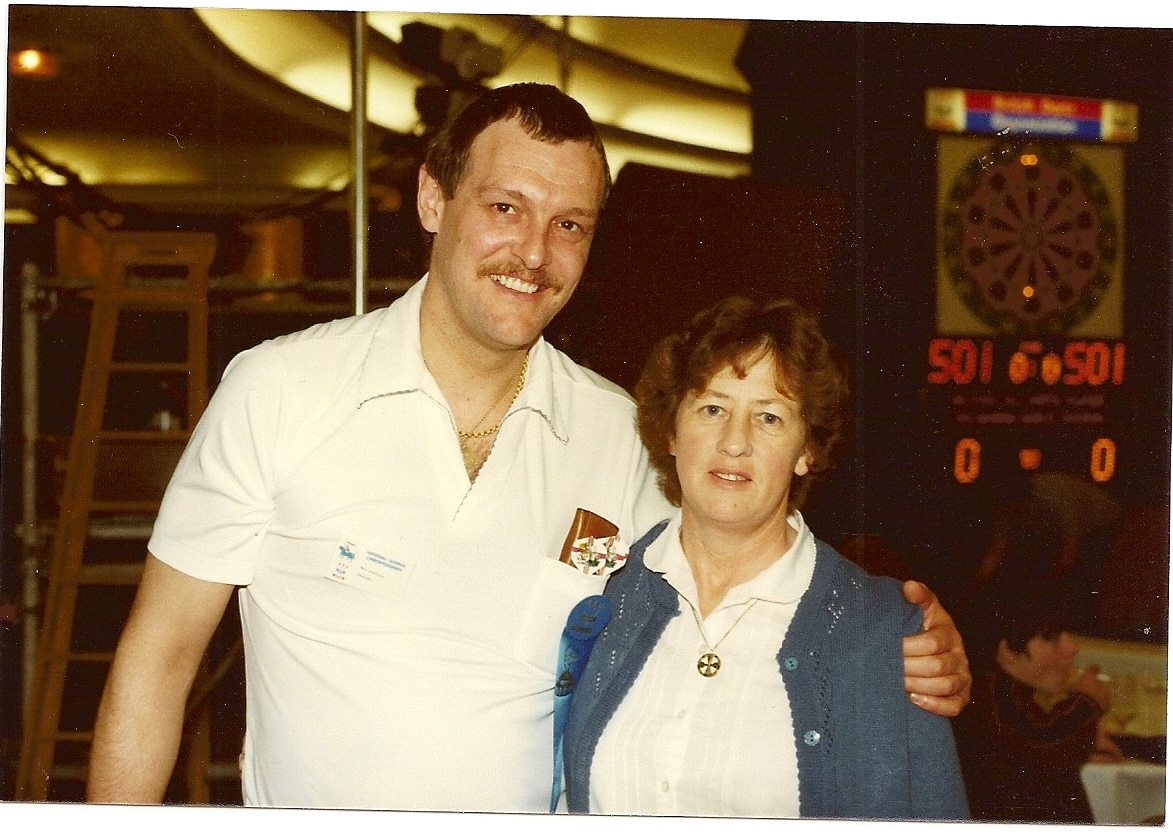 LOVEDAY KING – THE FIRST SUPERSTAR OF LADIES’ DARTS – Dr Patrick Chaplin