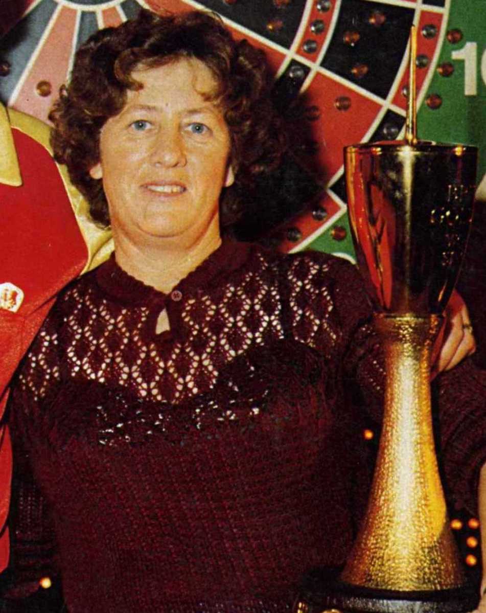 LOVEDAY KING – THE FIRST SUPERSTAR OF LADIES’ DARTS – Dr Patrick Chaplin