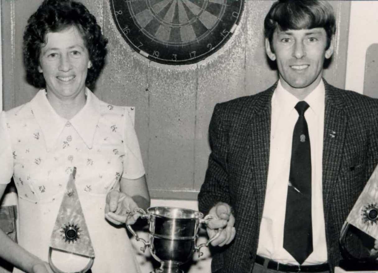 LOVEDAY KING – THE FIRST SUPERSTAR OF LADIES’ DARTS – Dr Patrick Chaplin