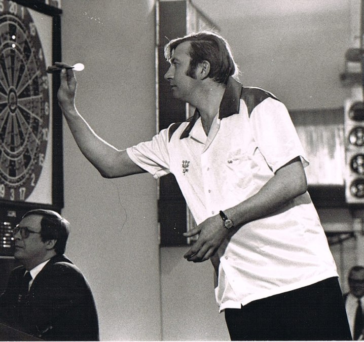 LUC MARREEL – Dr Patrick Chaplin